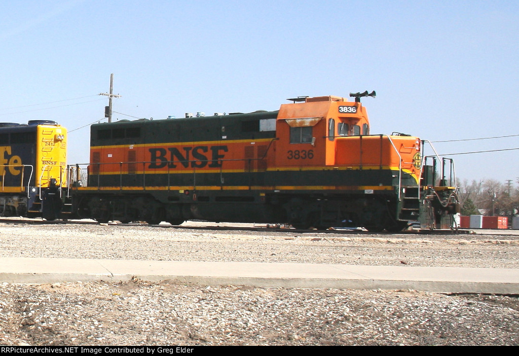 BNSF 3836